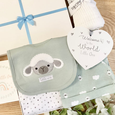 Mummy & Mee | New Baby Gifts | New Baby Hampers | Mummy & Mee